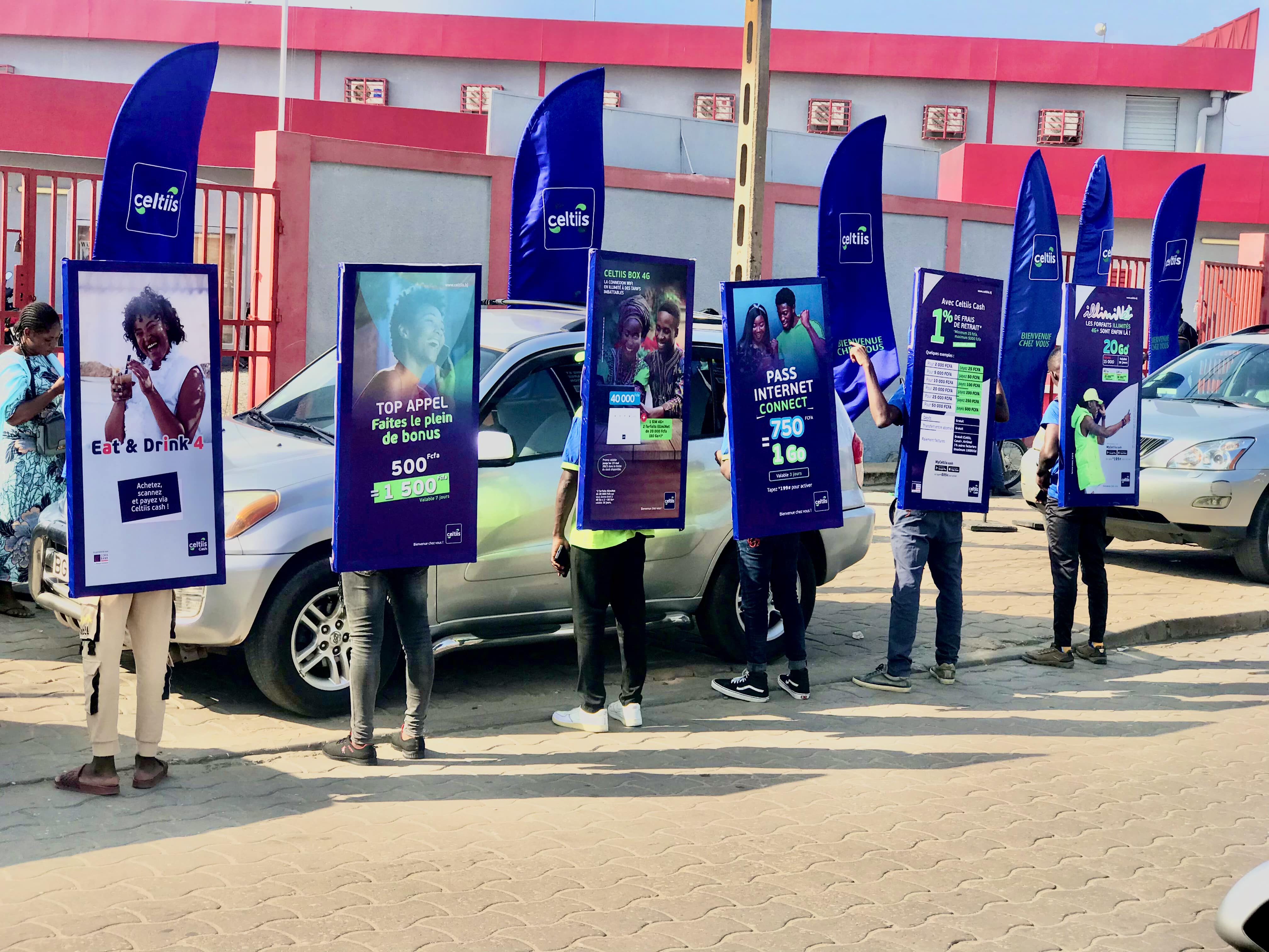 PANNEAU MOBILE : La régie des vélos publicitaires et du street ...