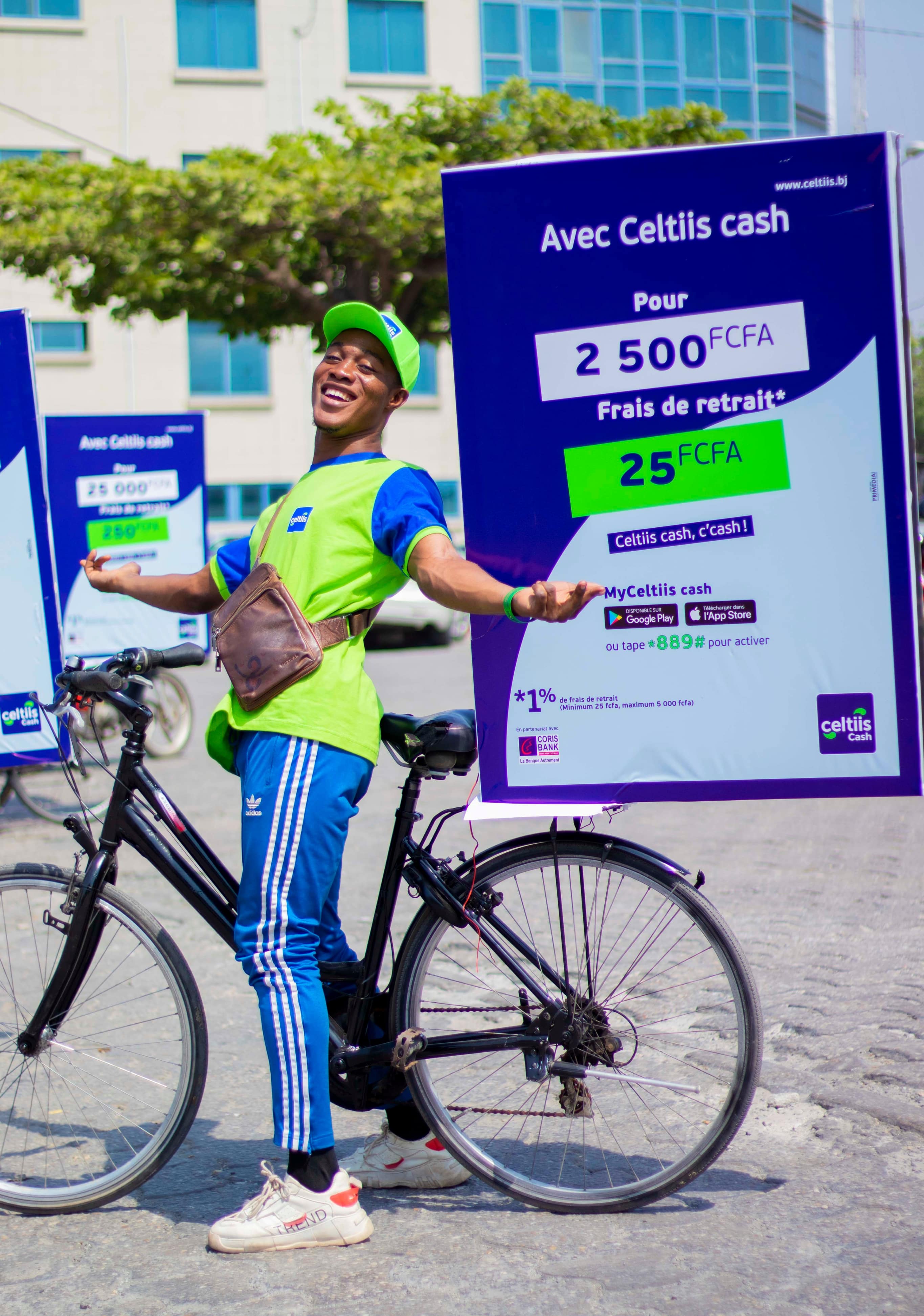 PANNEAU MOBILE : La régie des vélos publicitaires et du street ...